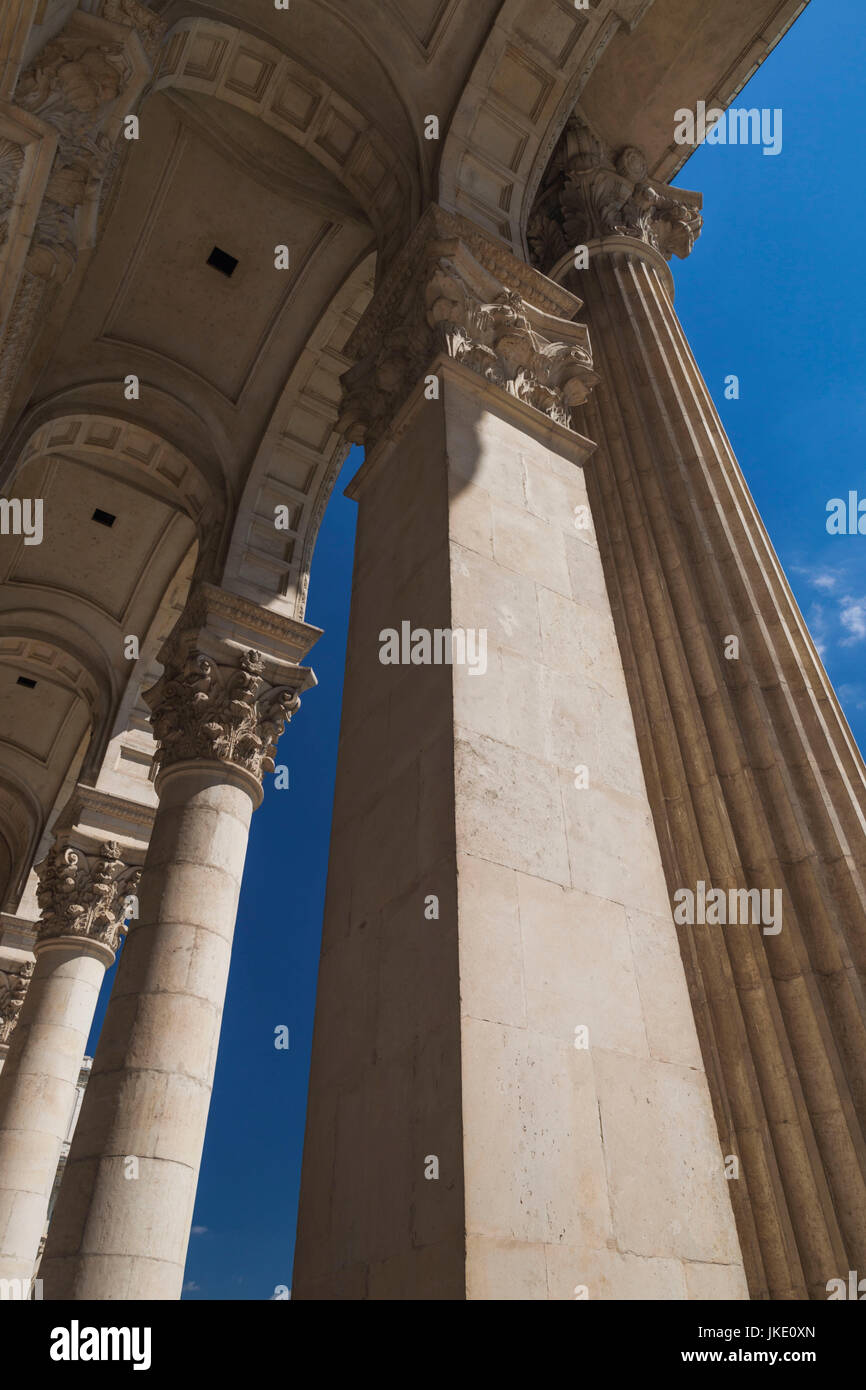 Romania, Bucharest, Palace of Parliament, world's second-largest ...