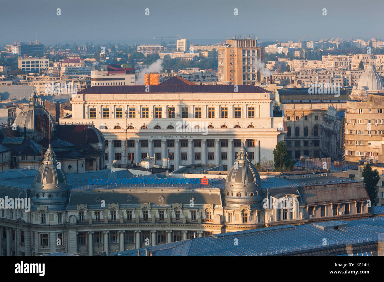 Bucharest old buildings hi-res stock photography and images - Alamy