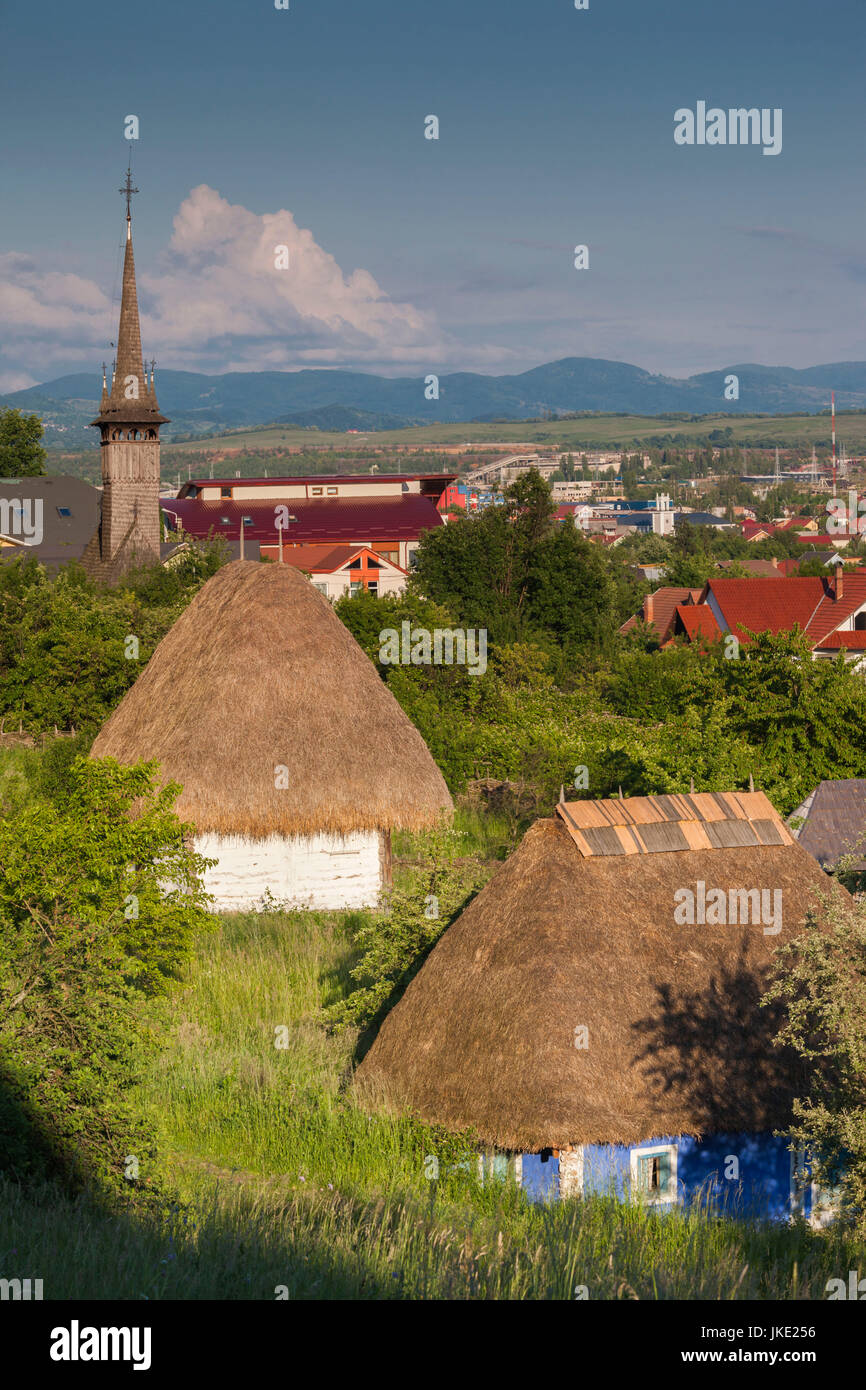Traditional romanian life hi-res stock photography and images - Alamy
