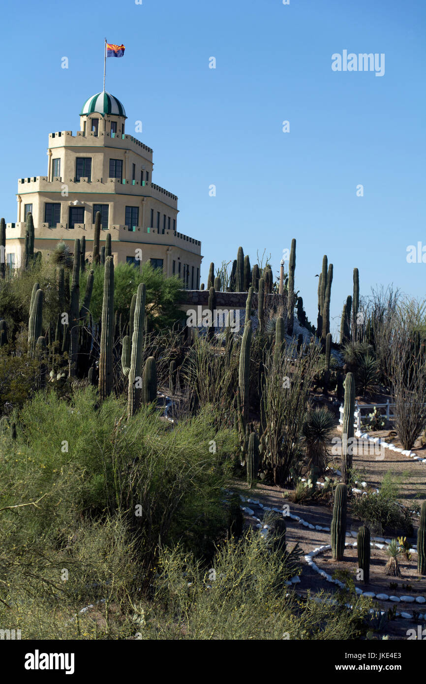 Tovrea castle hi-res stock photography and images - Alamy