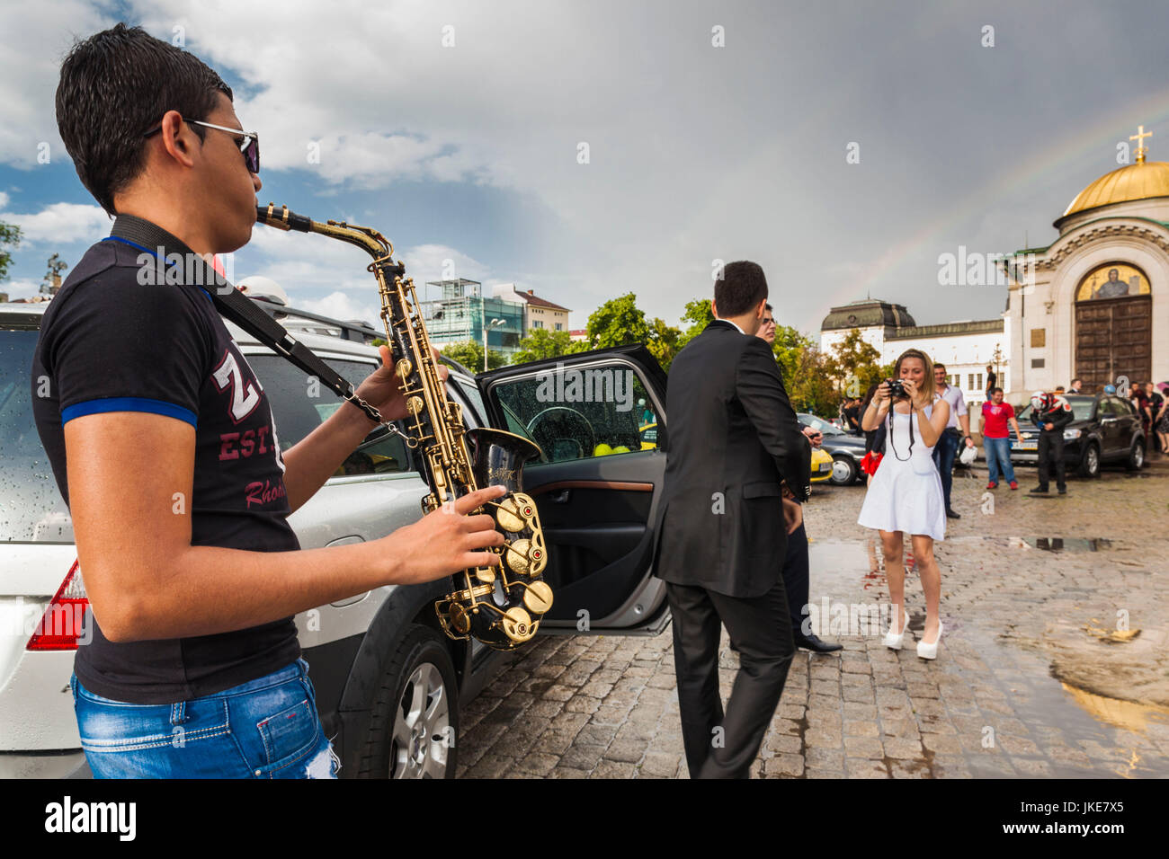 High school prom dancing hi-res stock photography and images - Alamy