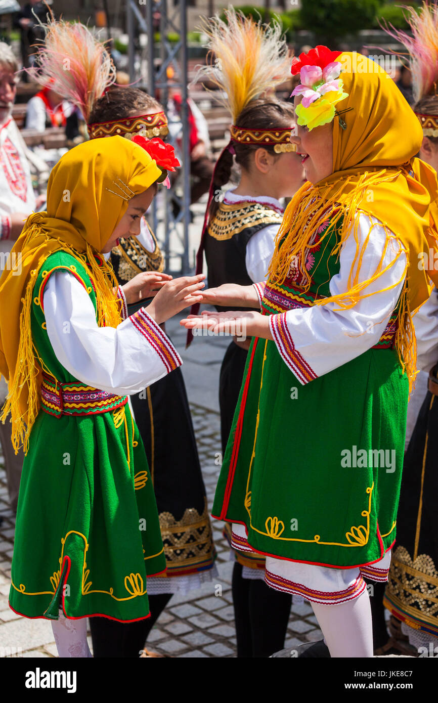 Bulgaria, Southern Mountains, Bansko, ski resort, people in local ...