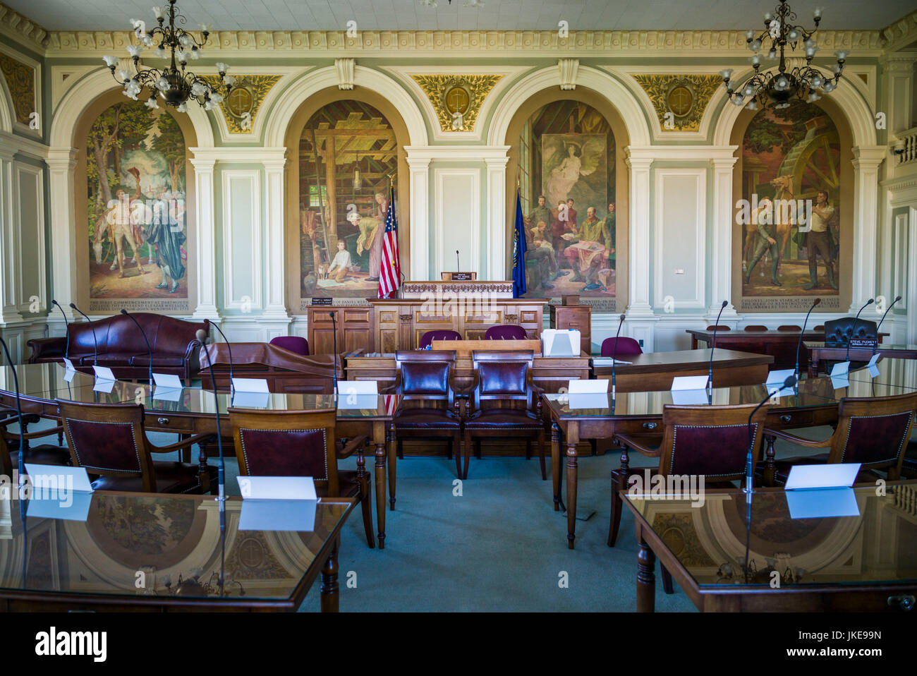 Chamber new hampshire state house hi-res stock photography and images ...