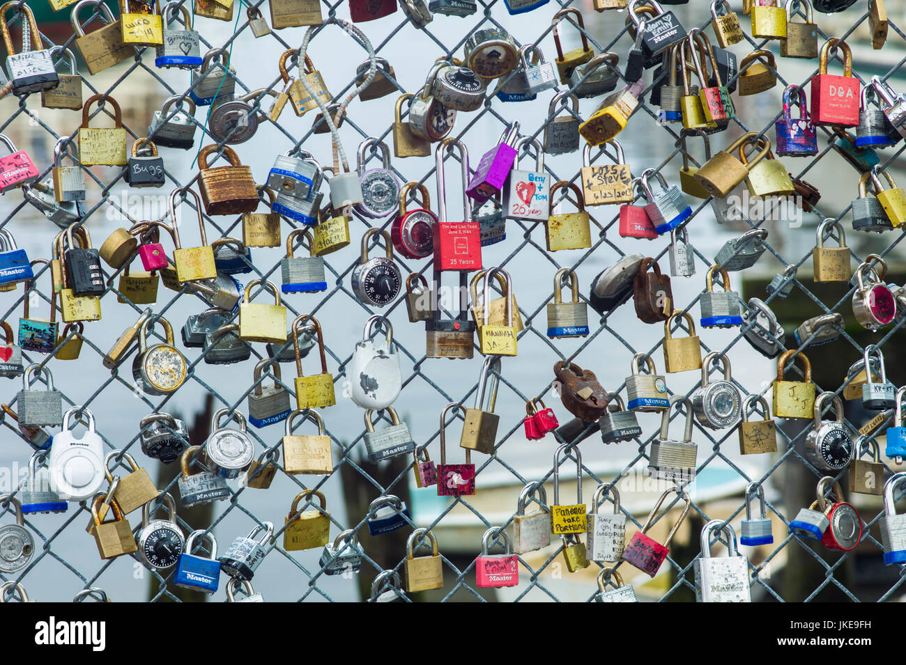Fence waterfront hi-res stock photography and images - Alamy