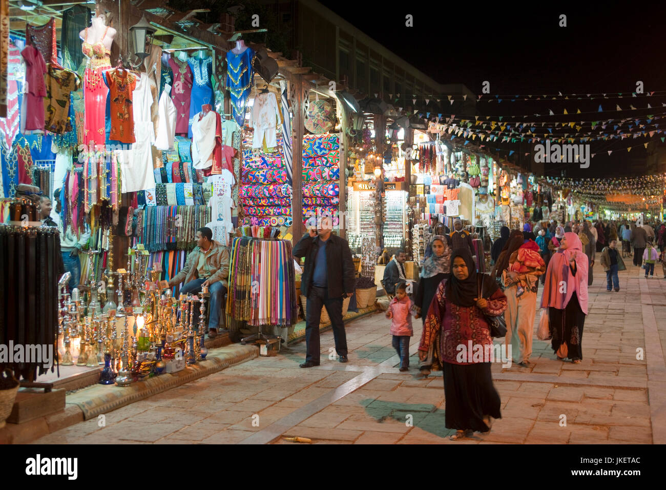 Egypt bazaar souk the souk hi-res stock photography and images - Alamy