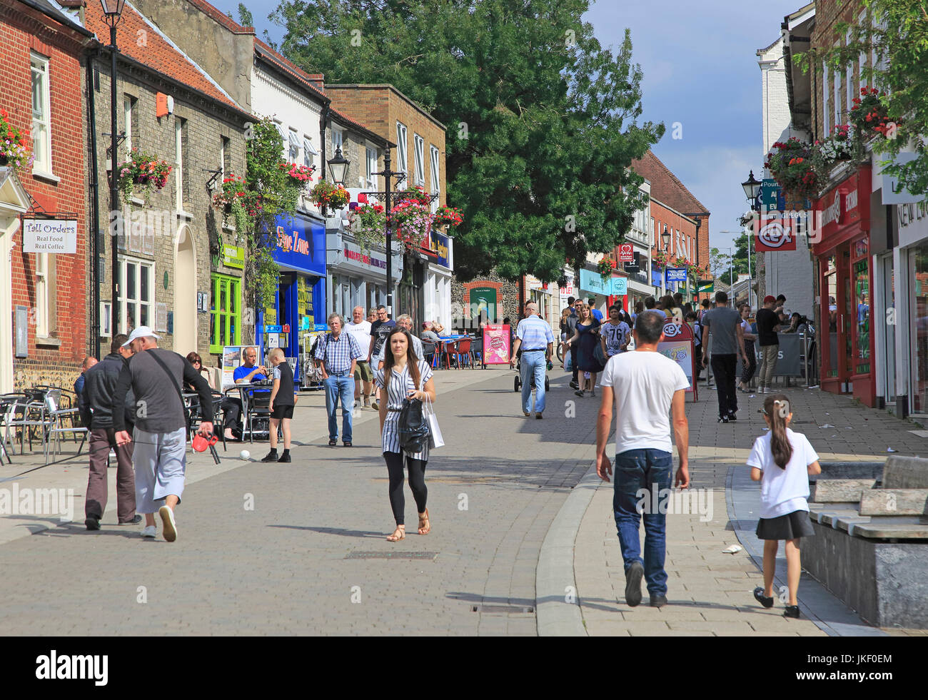 Shoppers in pedestrianised street, King Street, town centre, Thetford ...