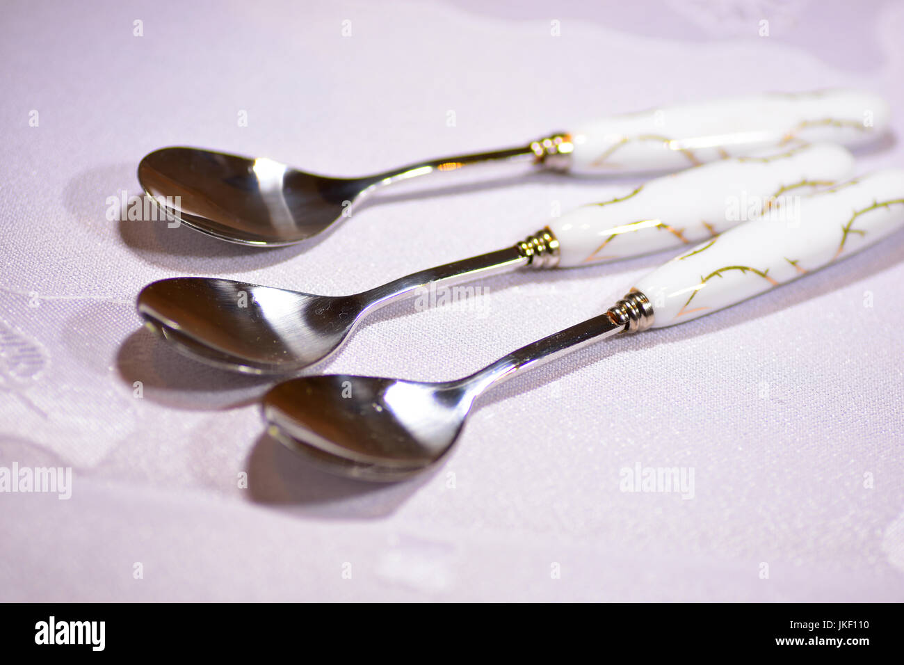 Ivory handles hi-res stock photography and images - Alamy