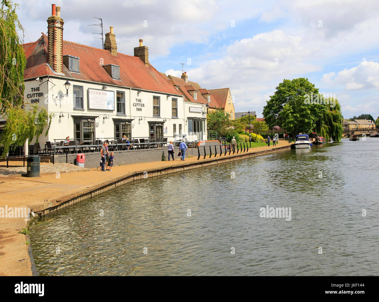 The cutter pub hi-res stock photography and images - Alamy