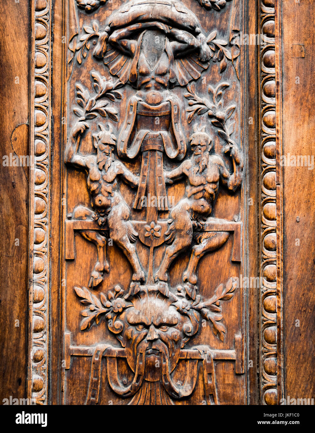 Demonic figures hi-res stock photography and images - Alamy