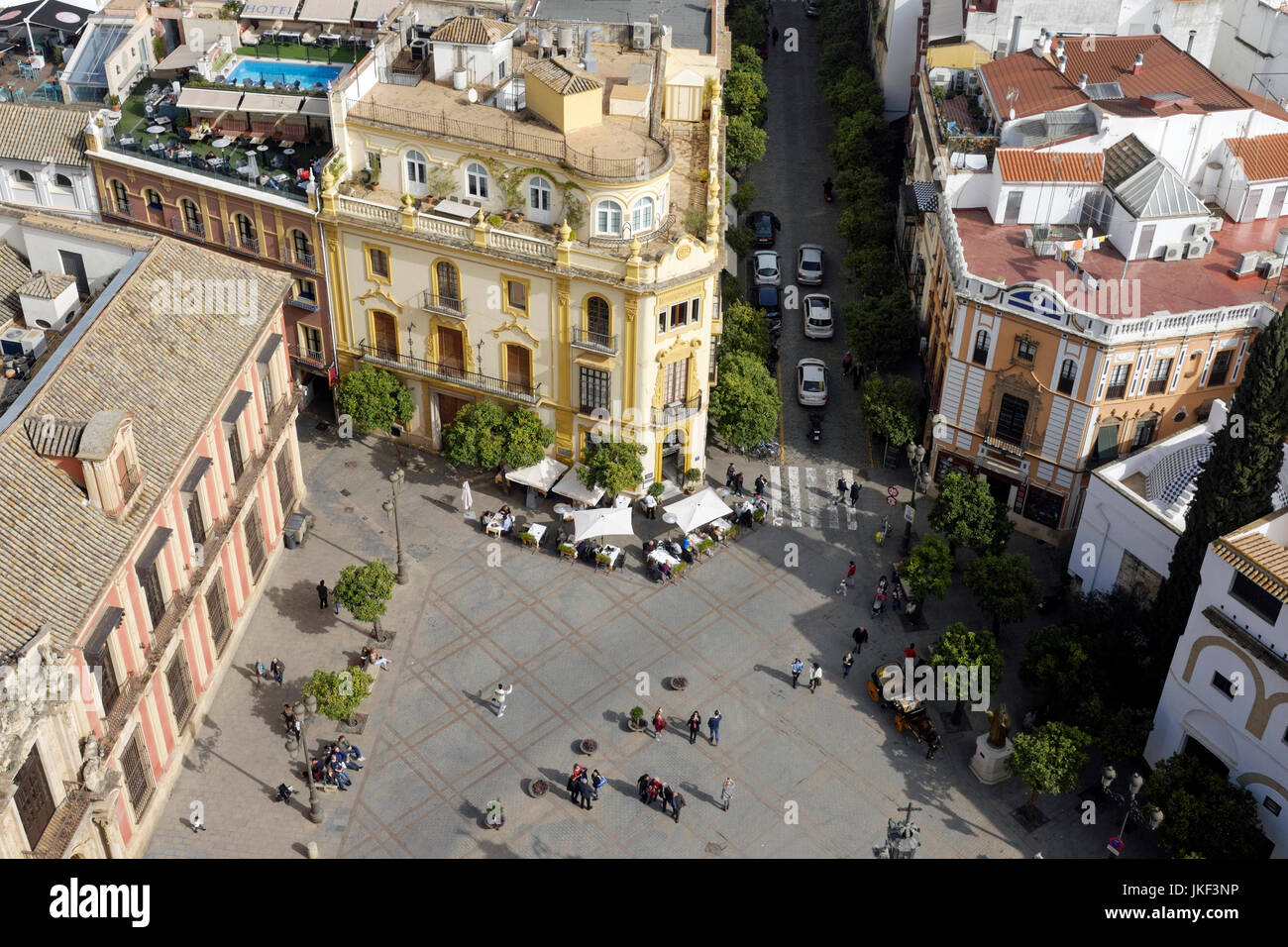 Torre sevilla terrace hi-res stock photography and images - Alamy