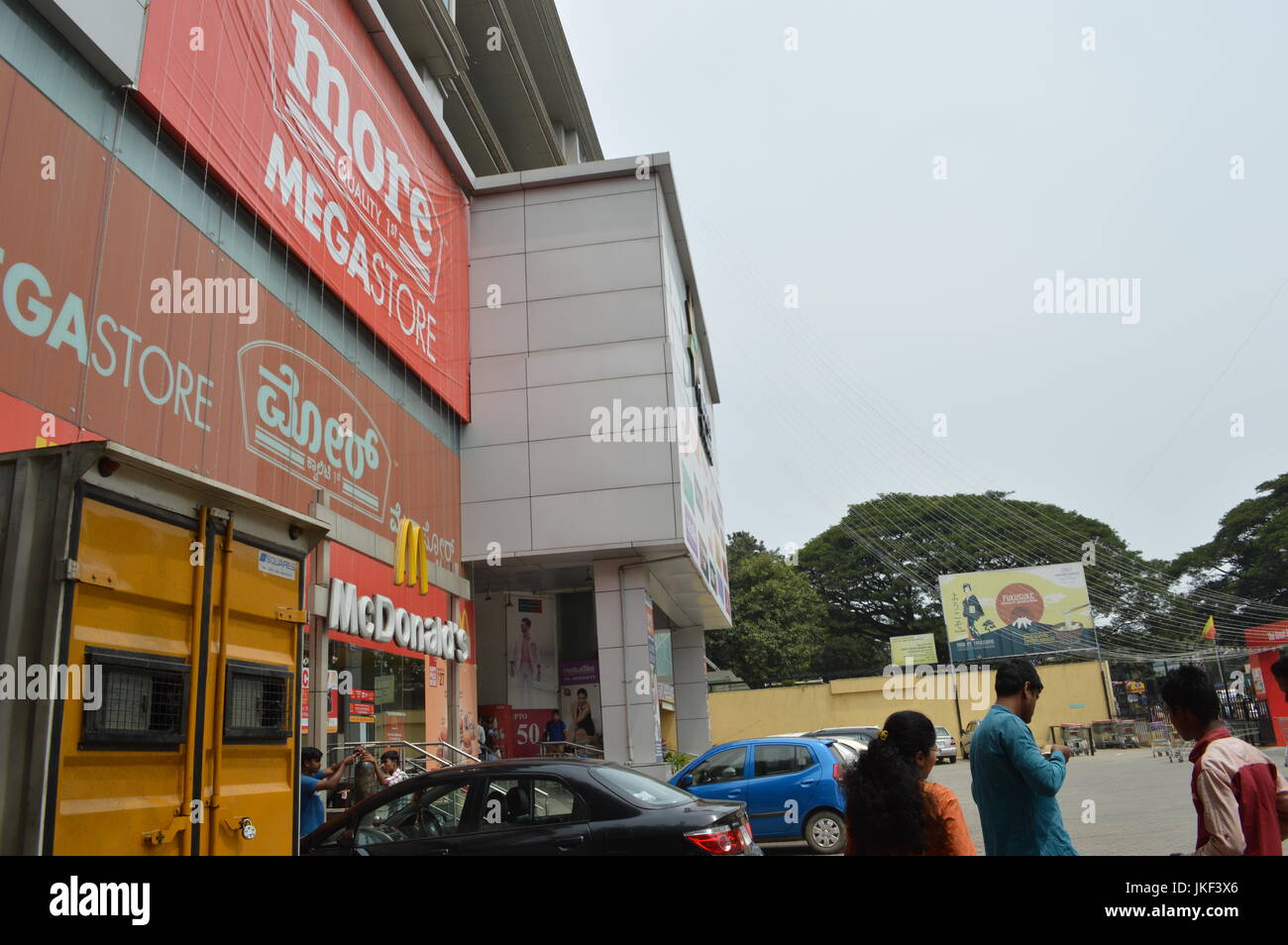 Hosur Road High Resolution Stock Photography and Images - Alamy