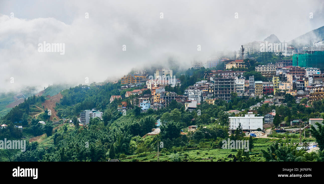 Mountain town mist hi-res stock photography and images - Alamy