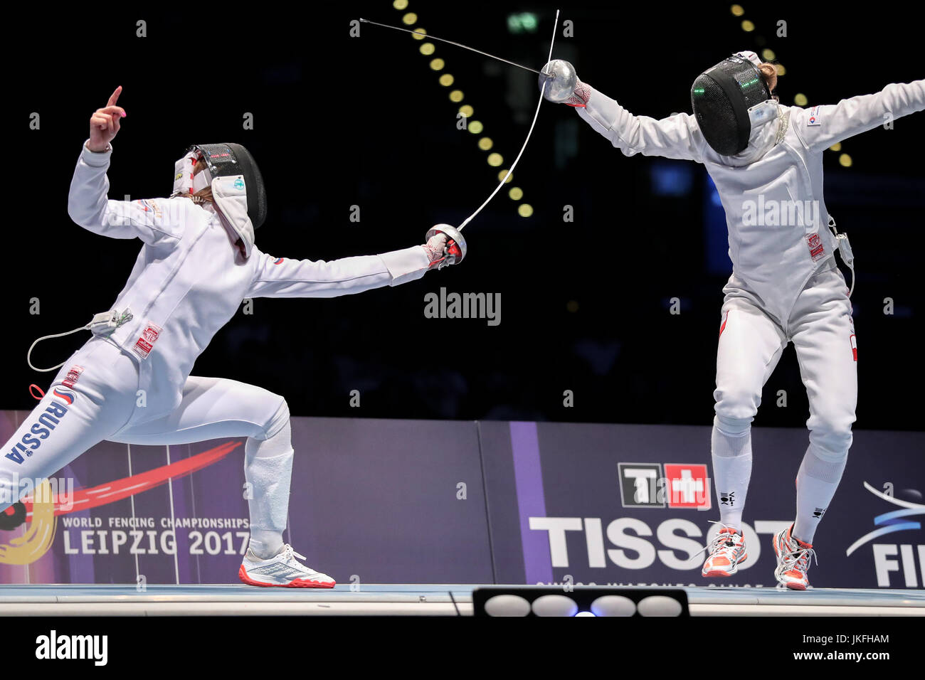 Epee fencing hi-res stock photography and images - Alamy