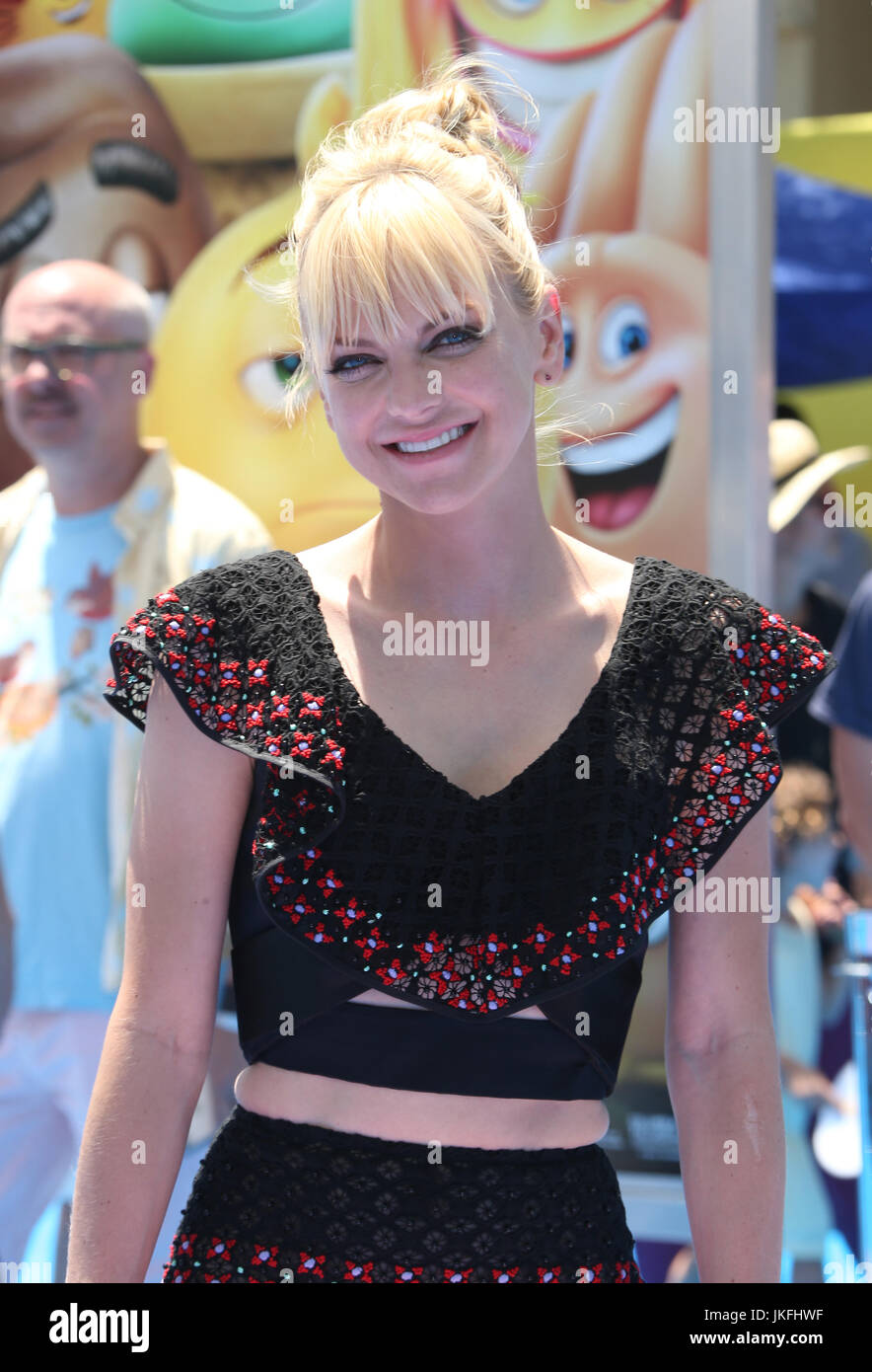Los Angeles, Ca, USA. 23rd July, 2017. Anna Faris at The Emoji Movie ...