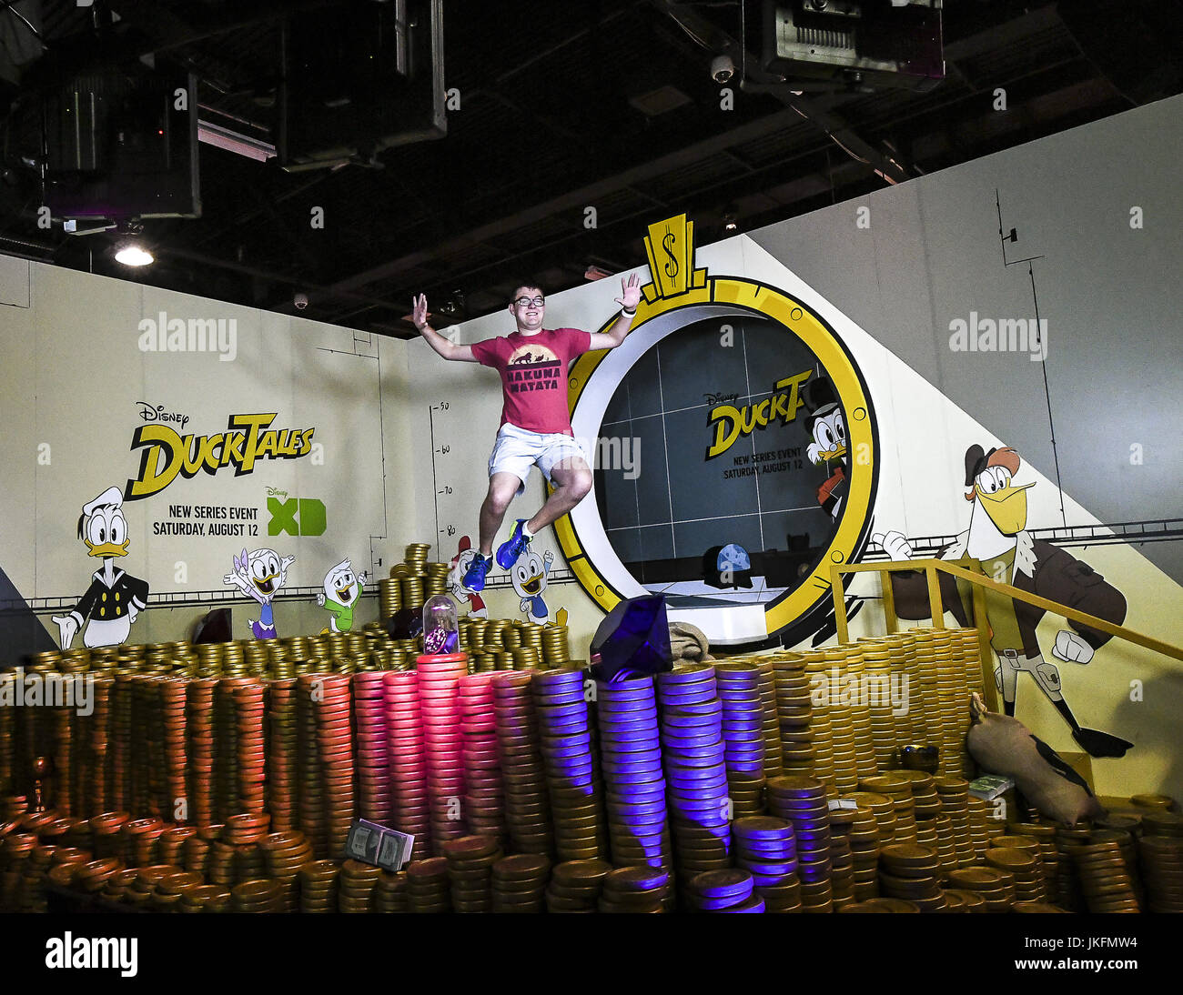 Disney entertainment hi-res stock photography and images - Alamy