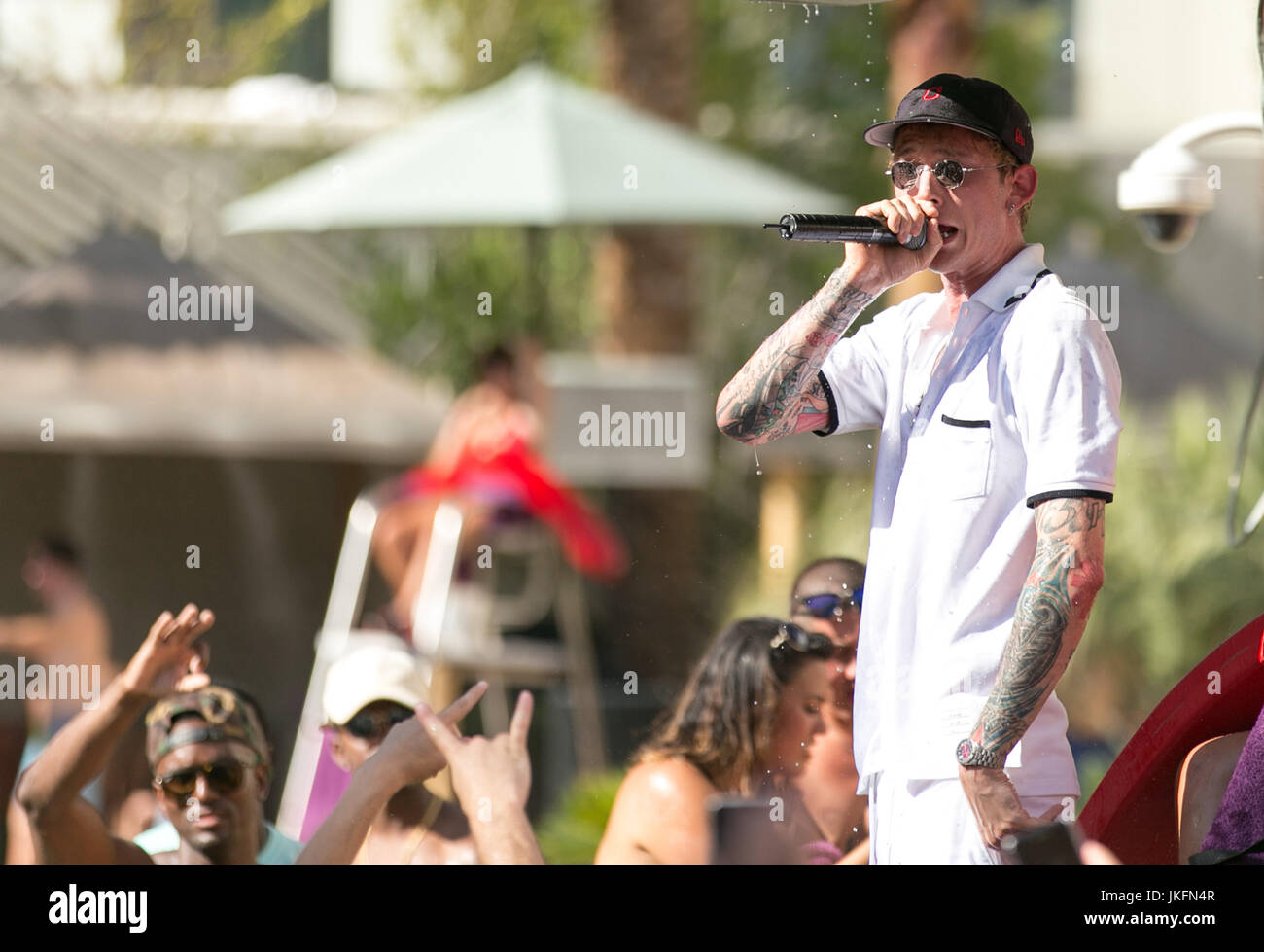 Machine gun kelly drummer High Resolution Stock Photography and Images ...