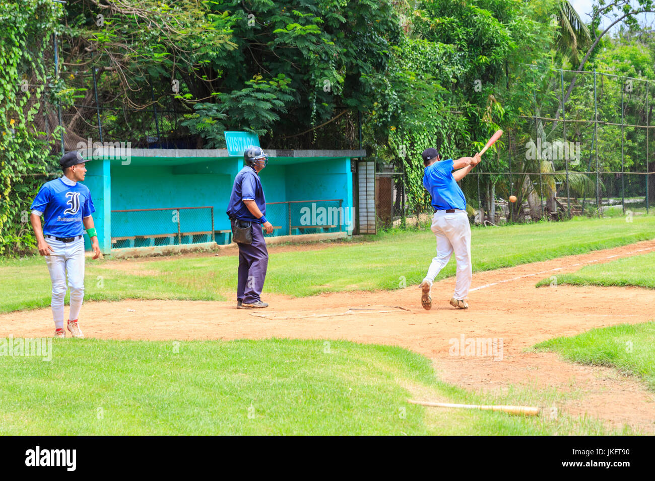 Players from Cuban baseball league team Havana Industriales during ...