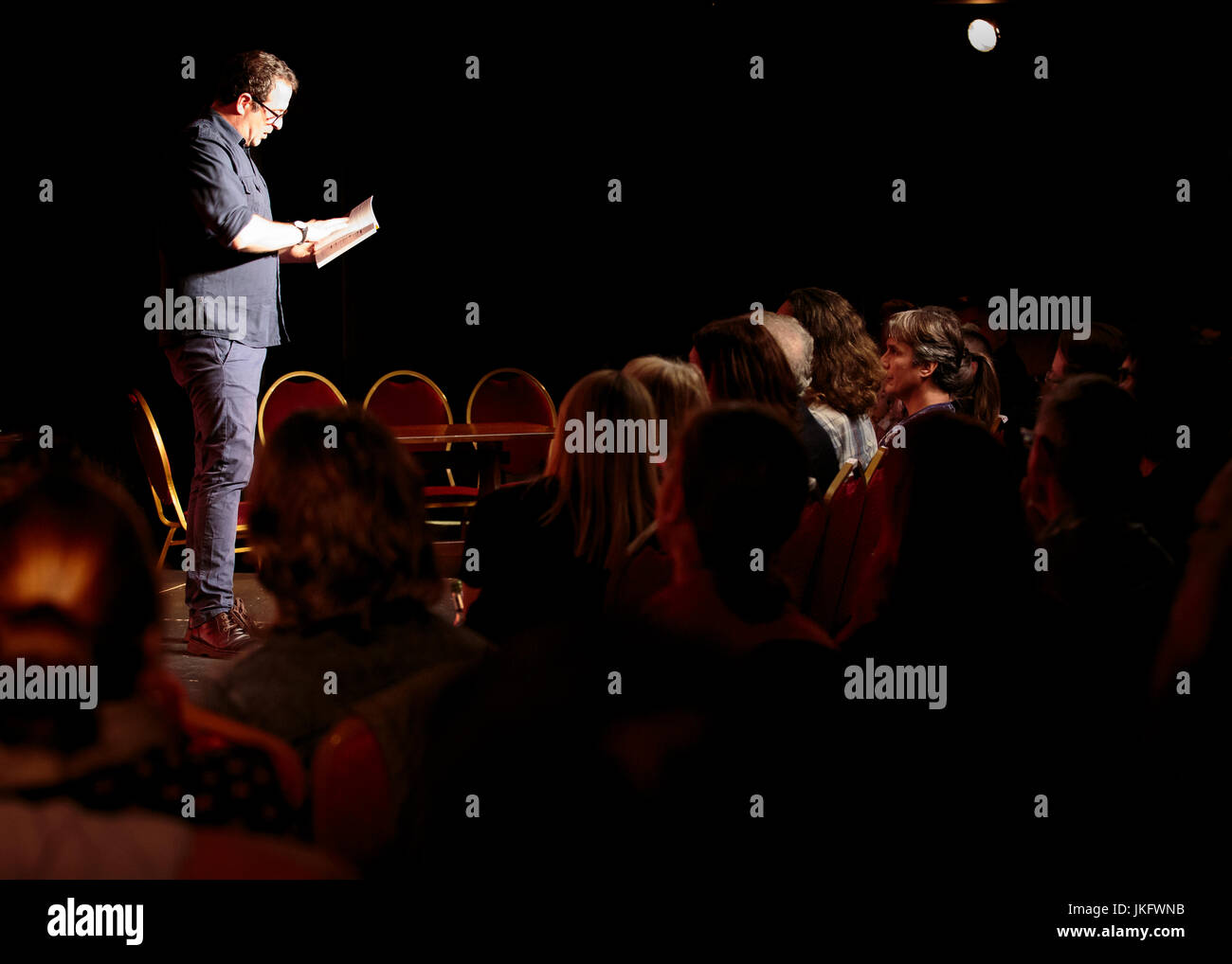 Man labour suite hi-res stock photography and images - Alamy