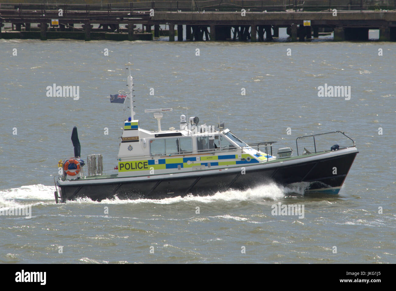 Ministry of Defence Police launch Excalibur heading up the river Thames ...