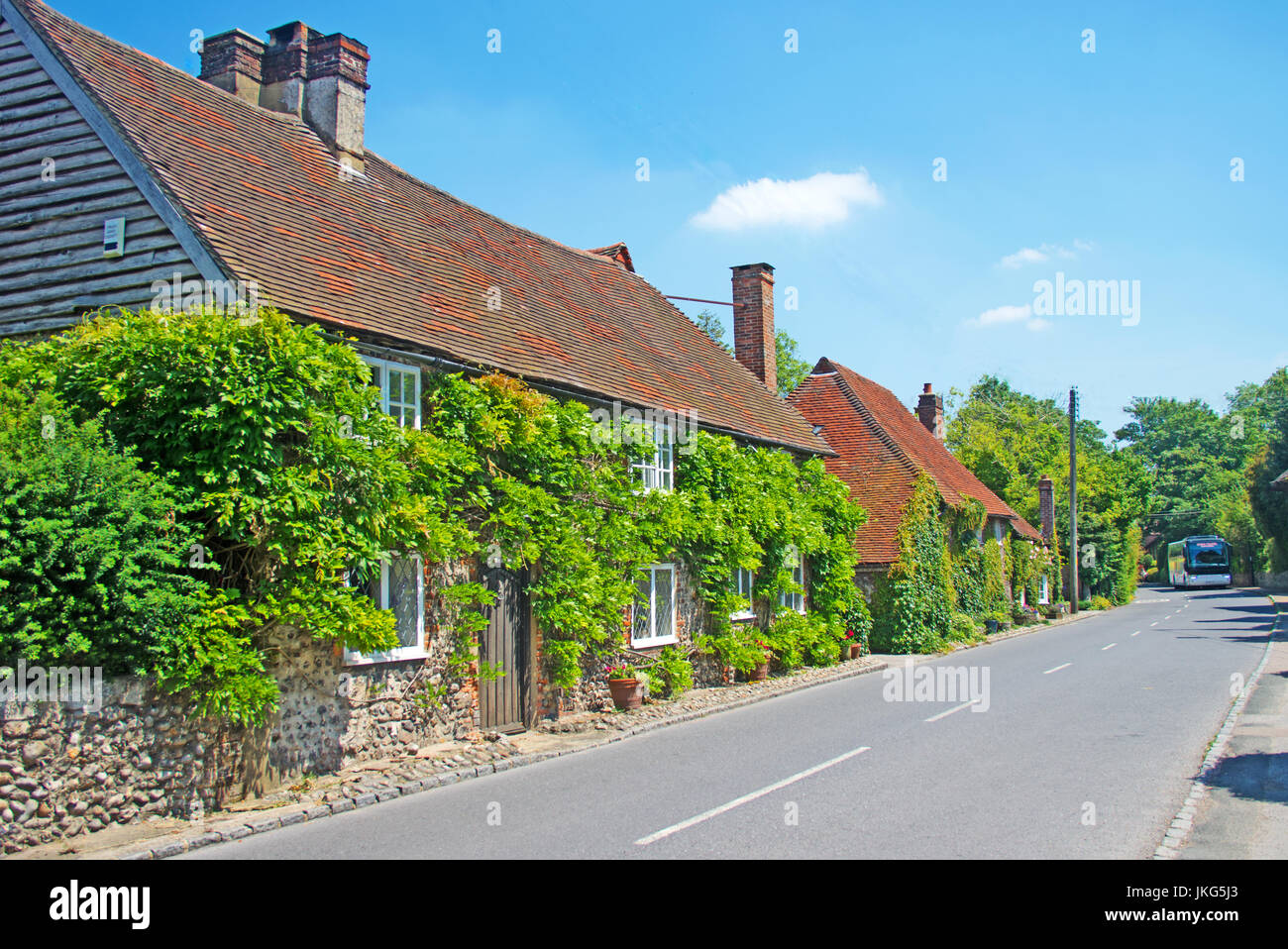 Bramber Village, Cottage, Main Road, Sussex, England Stock Photo - Alamy