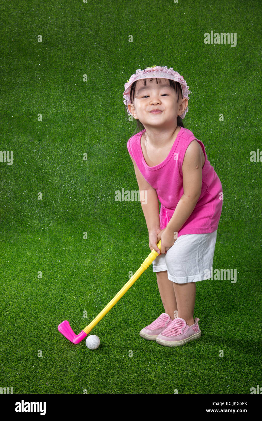 Asian female golfer playing golf hi-res stock photography and images ...