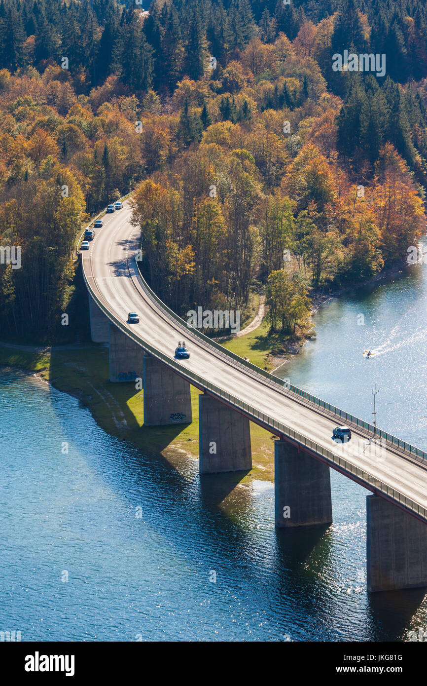 Germany, Bavaria, Fall, Fallerklamm Bridge over the Sylvenstein Lake ...