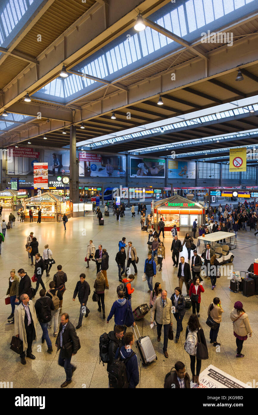 Germany, Bavaria, Munich, Hauptbahnhof, Main Train Station, interior ...