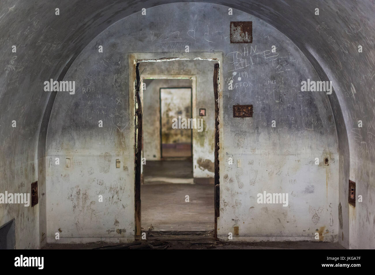 Ww2 bunker deutschland hi-res stock photography and images - Alamy