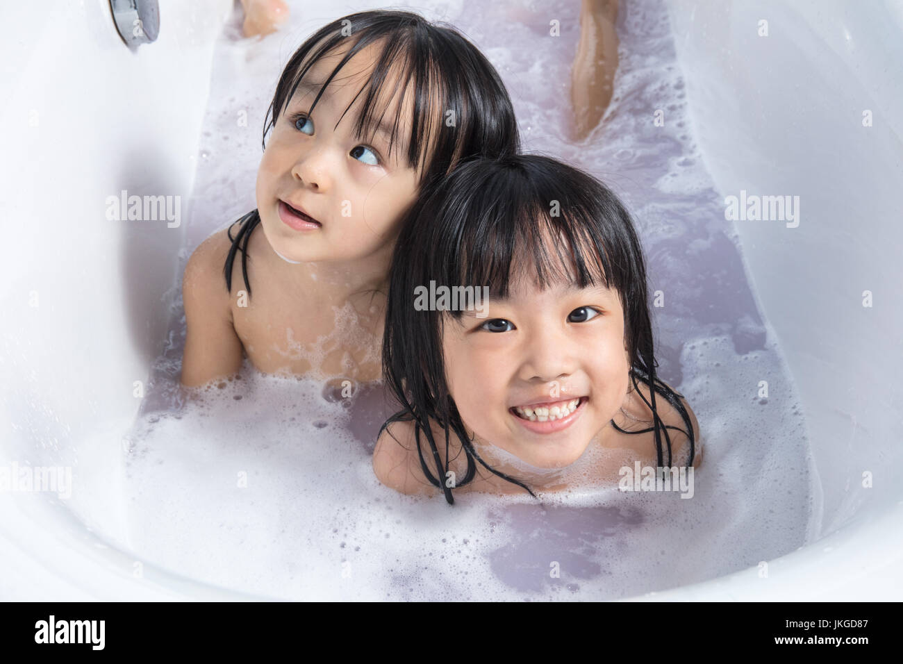 Children In Foam High Resolution Stock Photography and Images - Alamy