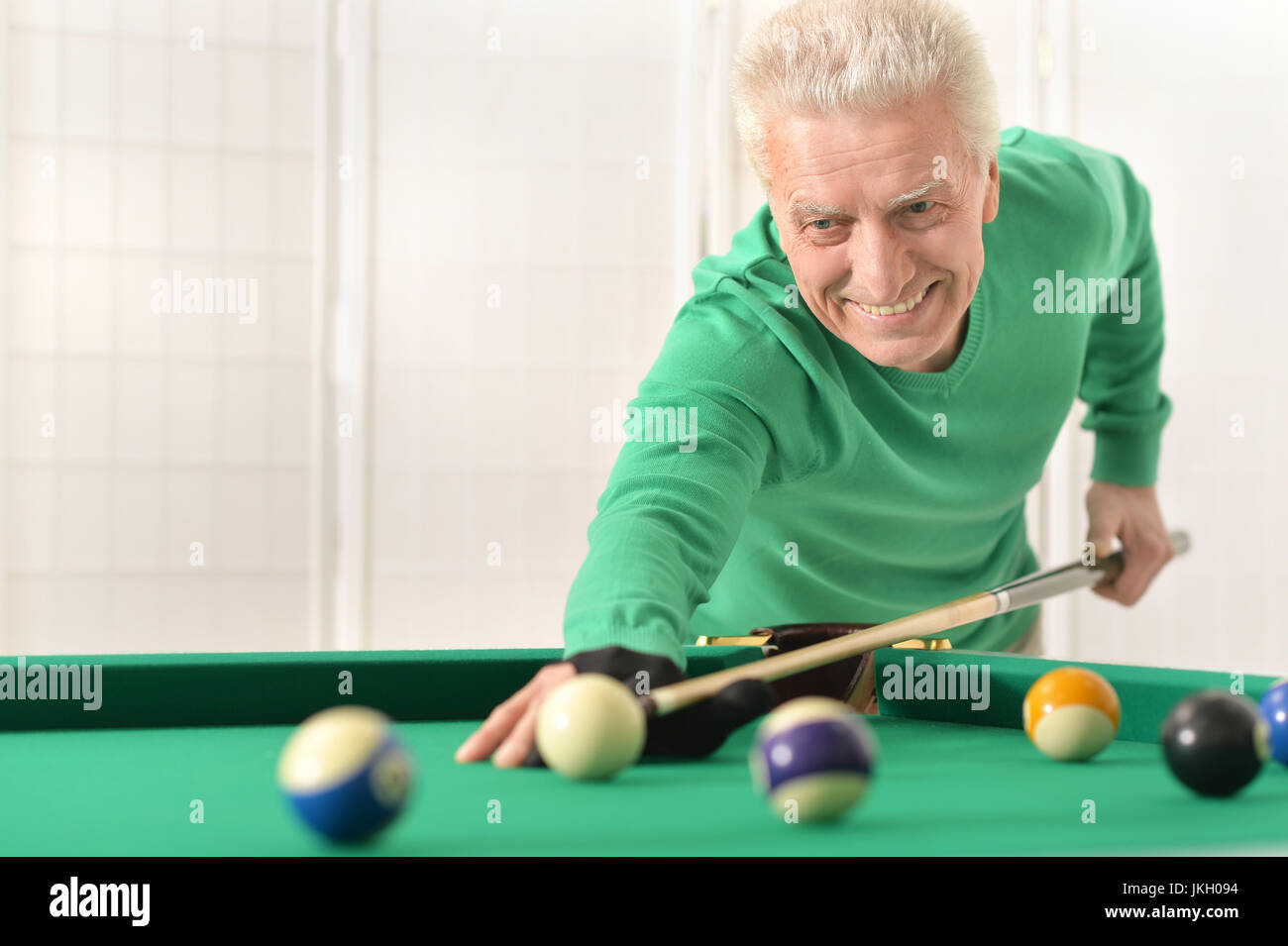 Portrait billiard player hi-res stock photography and images - Alamy