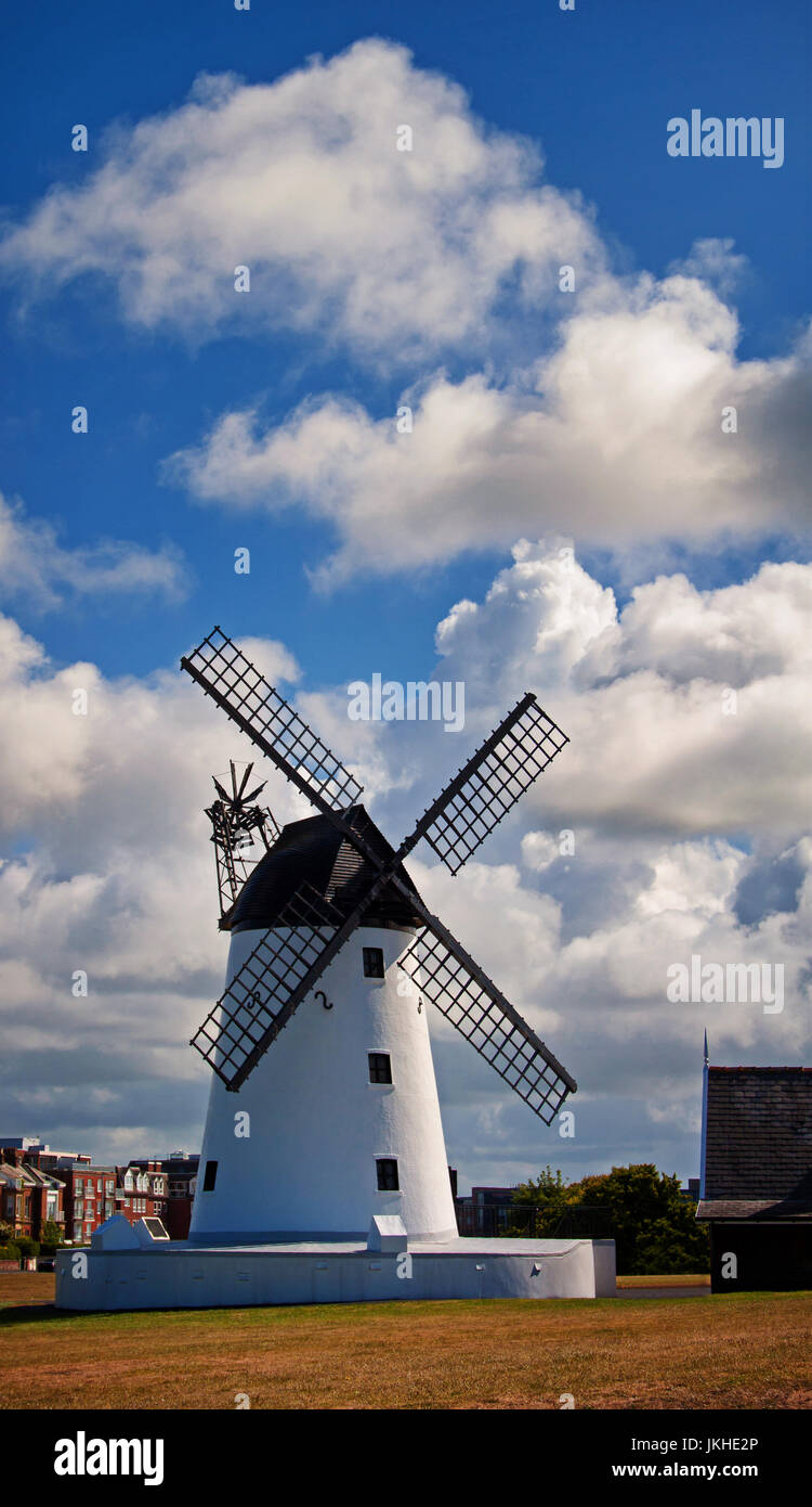 Blackpool and lytham st annes hi-res stock photography and images - Alamy