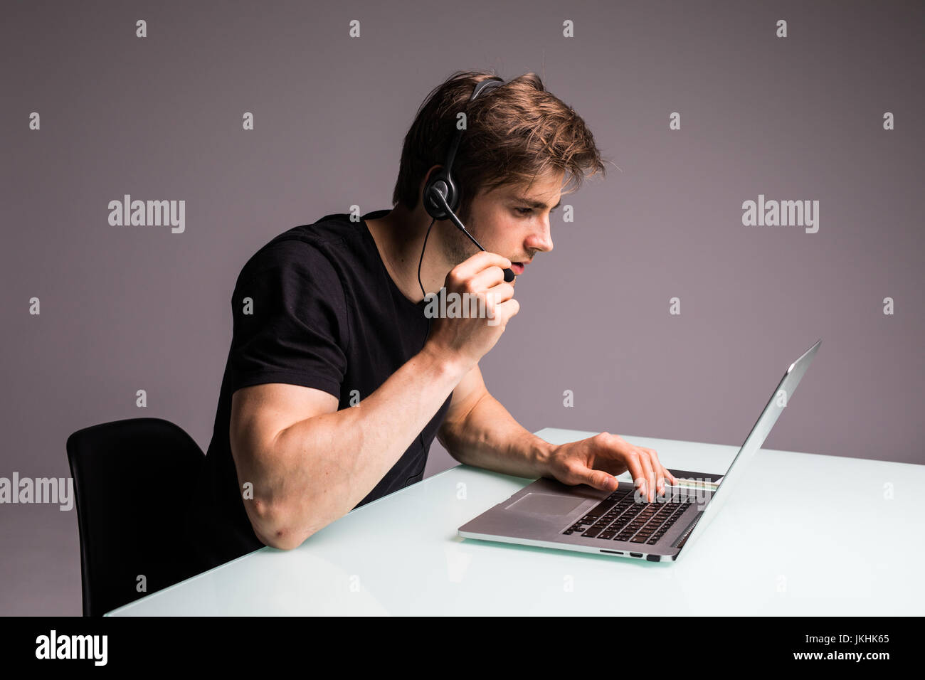 Businessman gamer in office hi-res stock photography and images - Alamy