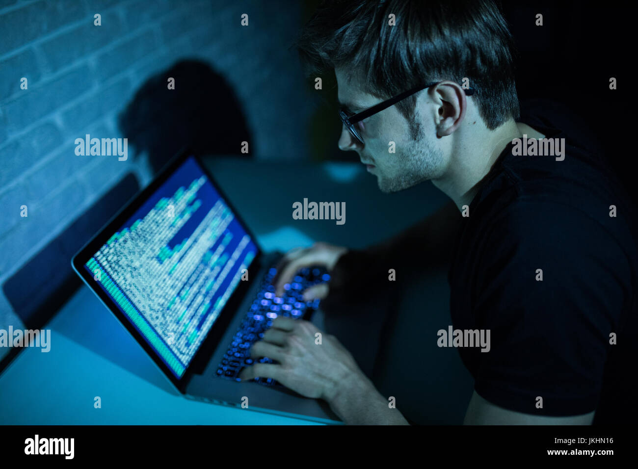 Computer pc computering monitor hi-res stock photography and images - Alamy