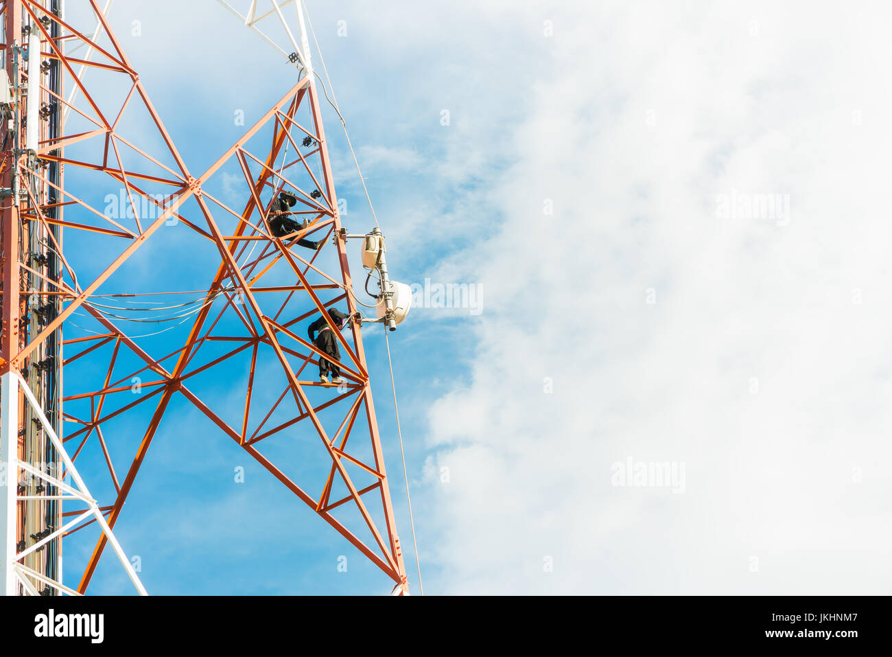 Telecom tower, worker hi-res stock photography and images - Alamy