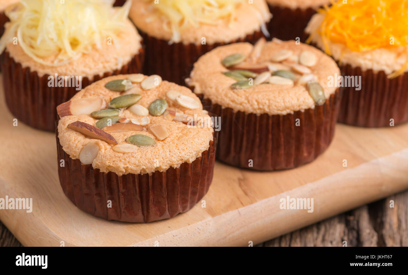 Mamon hi-res stock photography and images - Alamy