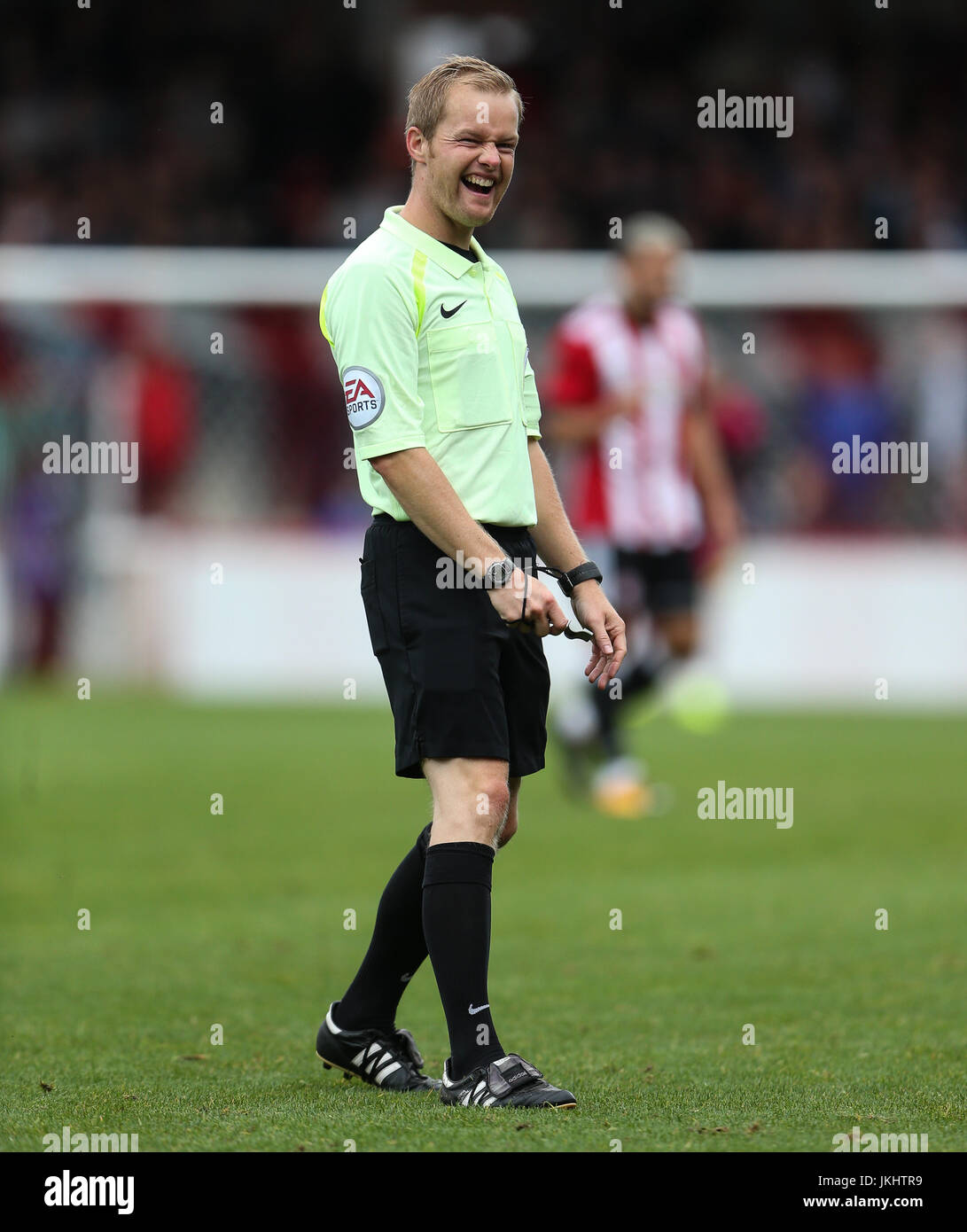Gavin ward referee hi-res stock photography and images - Alamy