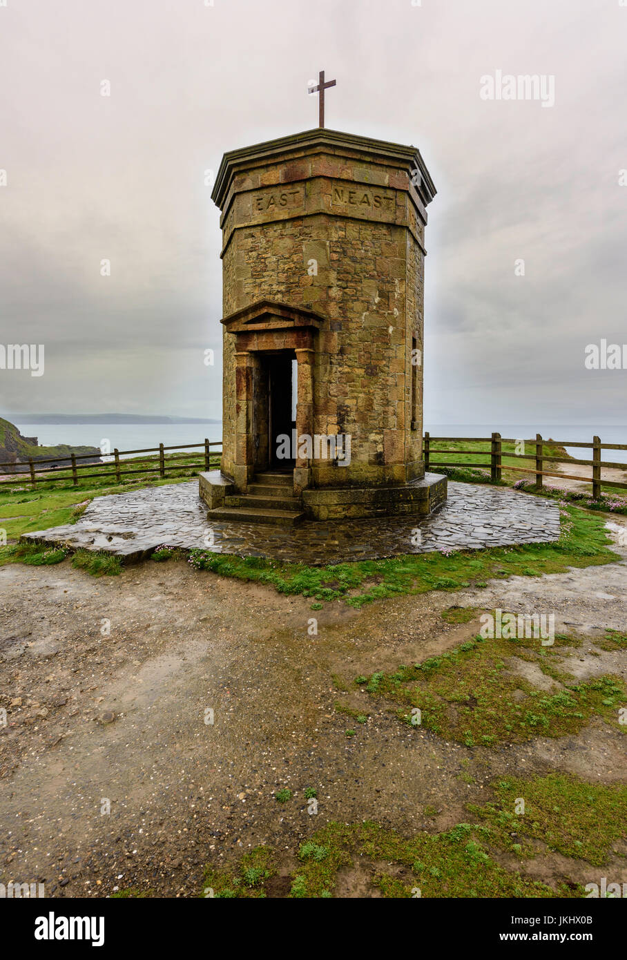 Compass point tower hi-res stock photography and images - Alamy