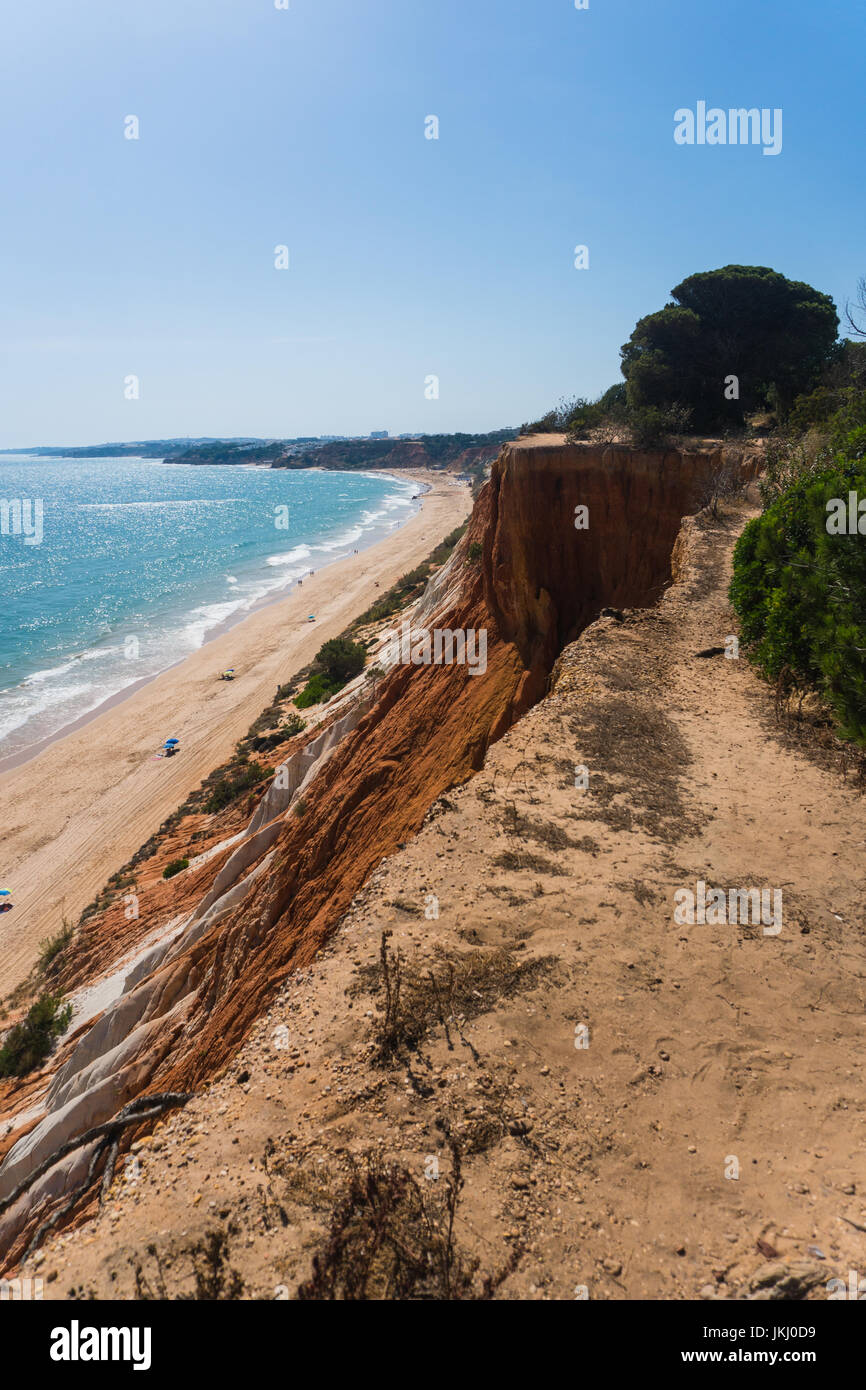 Cliffs at praia de falesia algarve portugal Stock Photo - Alamy