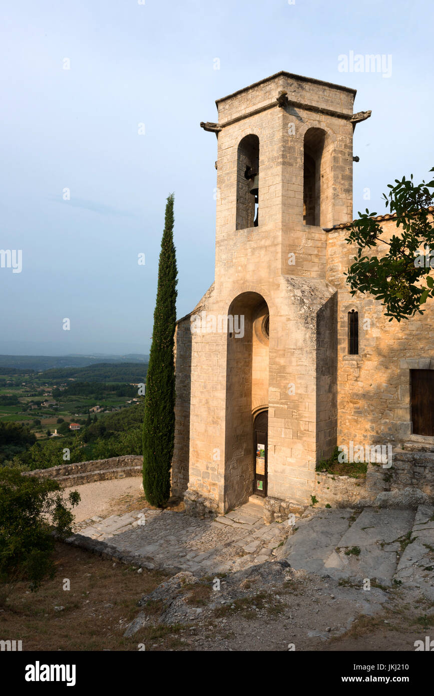 Medieval village of Oppede le Vieux, Vaucluse, Provence Alpes Cote d ...