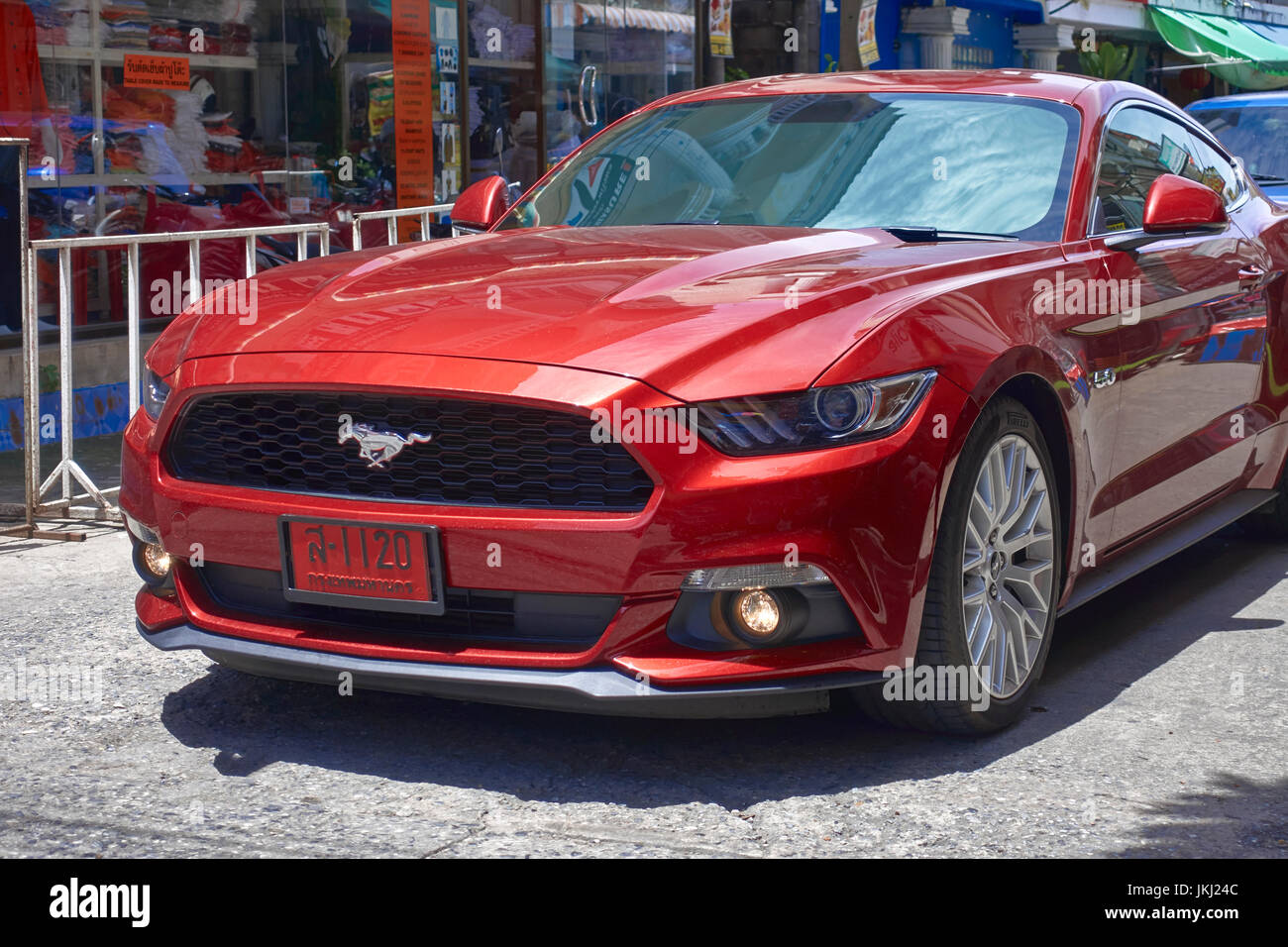 Ford Mustang GT 2017 with Thailand red license plates issued foe new ...