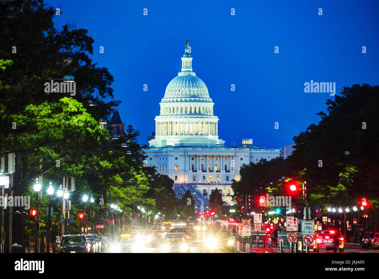 United States Capitol building in Washington, DC at sunset Stock Photo ...