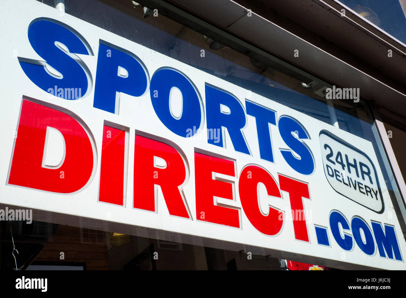 Sports direct retail store hi-res stock photography and images - Alamy