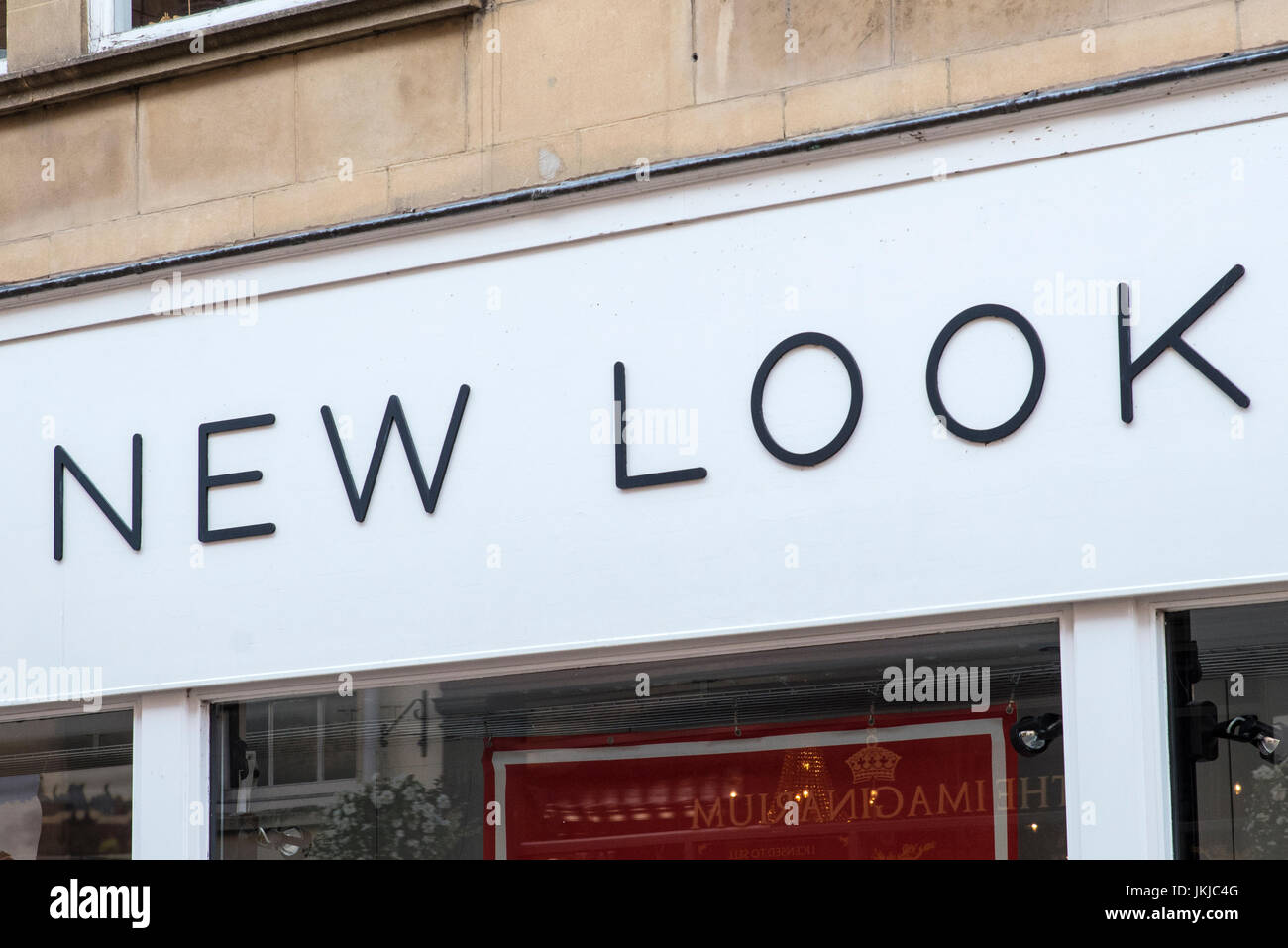 New look store sign hi-res stock photography and images - Alamy