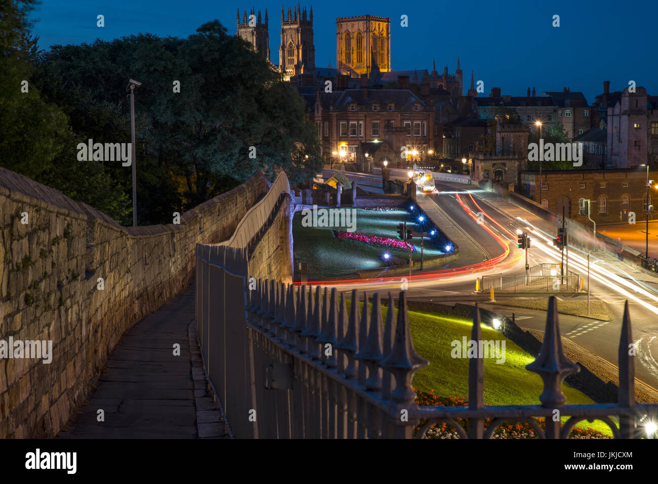 York city walls at night hi-res stock photography and images - Alamy