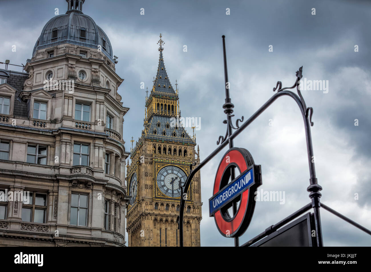 Westminster tube sign hi-res stock photography and images - Alamy