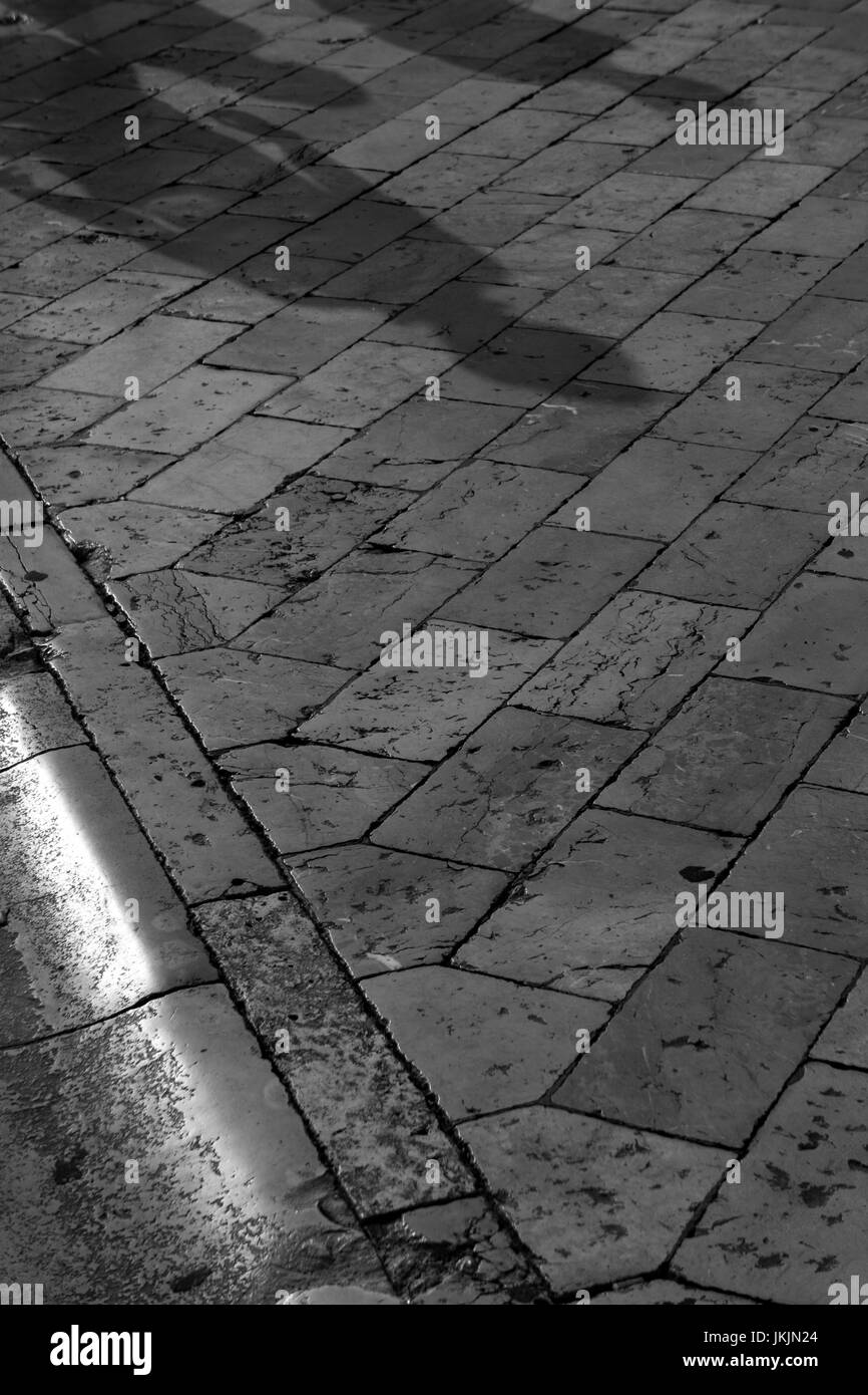 Shadow paving stone hi-res stock photography and images - Alamy