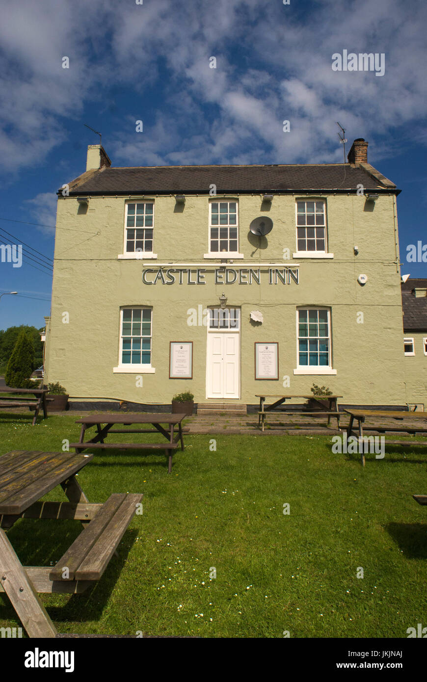 Castle eden castle hi-res stock photography and images - Alamy