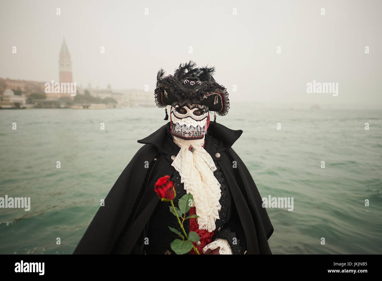 Female Bauta Mask with Coat Stock Photo - Alamy