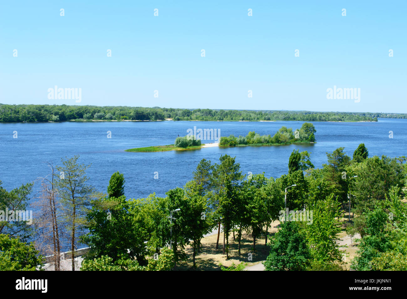 A wide river hi-res stock photography and images - Alamy
