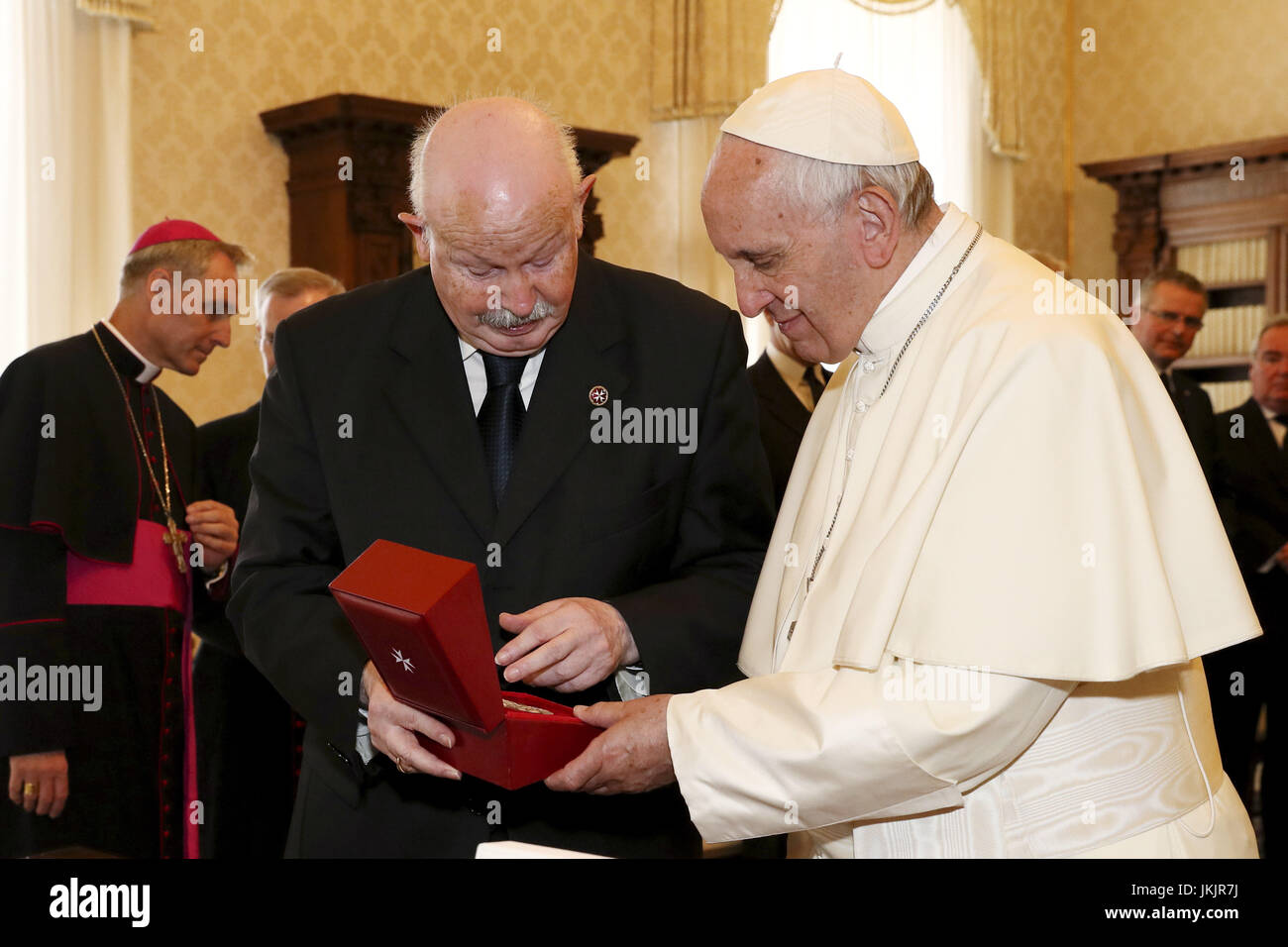 Pope Francis meets with the Grand Master of the Sovereign Military ...